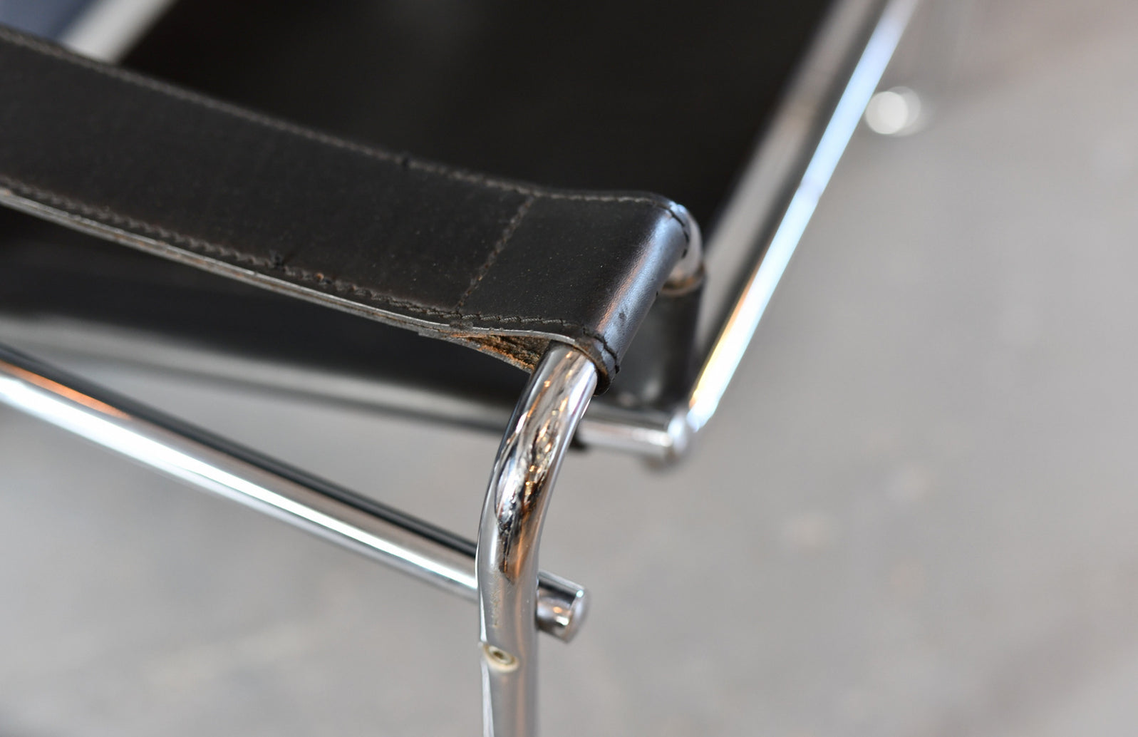 Bauhaus Model B3 Wassily Chair By Marcel Breuer – Otto's Antiques