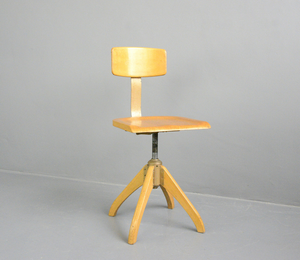 Ama Elastik Factory Chair Circa 1930s – Otto's Antiques